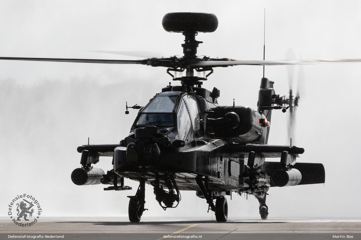 Eerste Apache Echo landt op Gilze-Rijen - DefensieFotografie