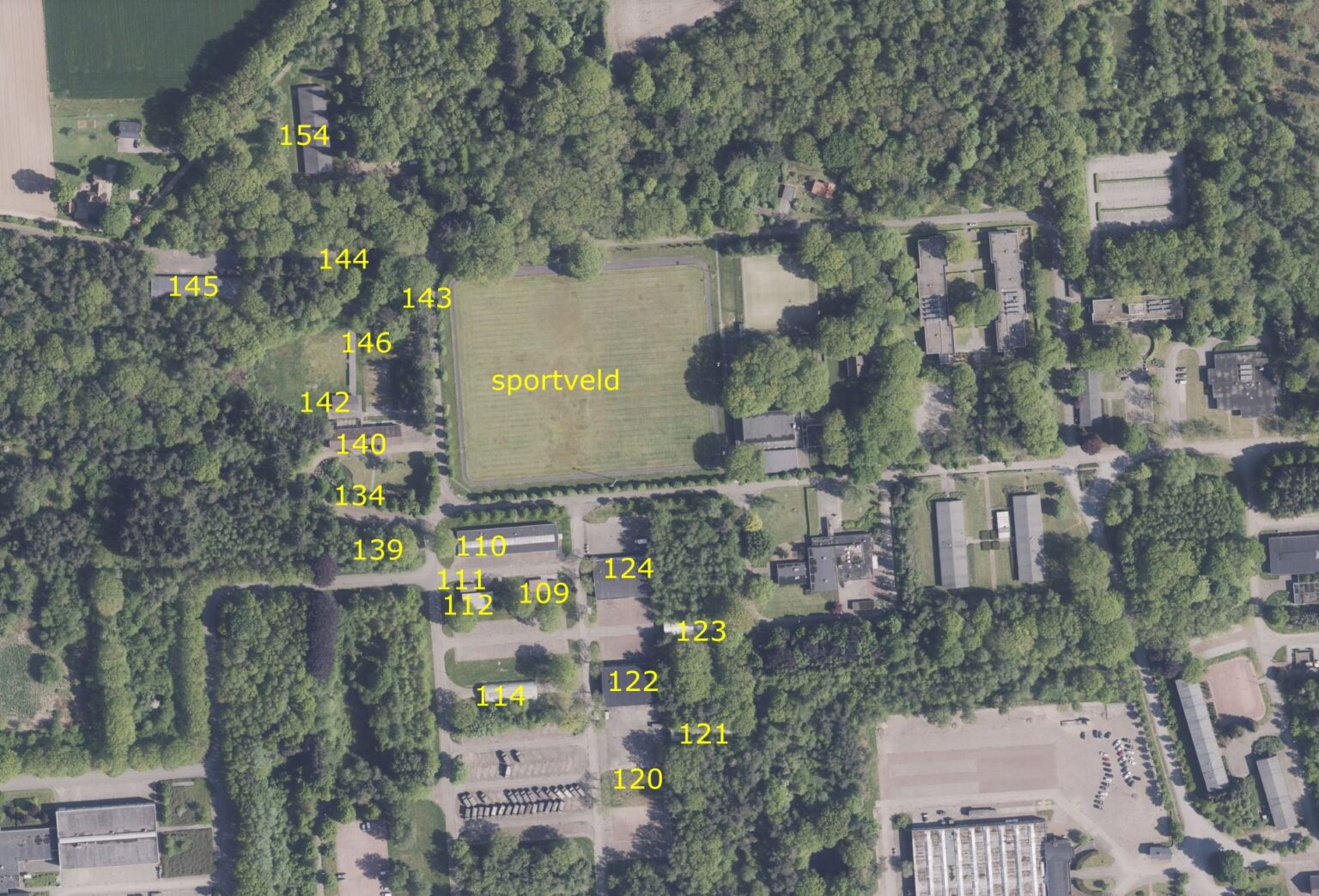 Kamp Nieuw-Milligen (midden-westzijde) - DefensieFotografie