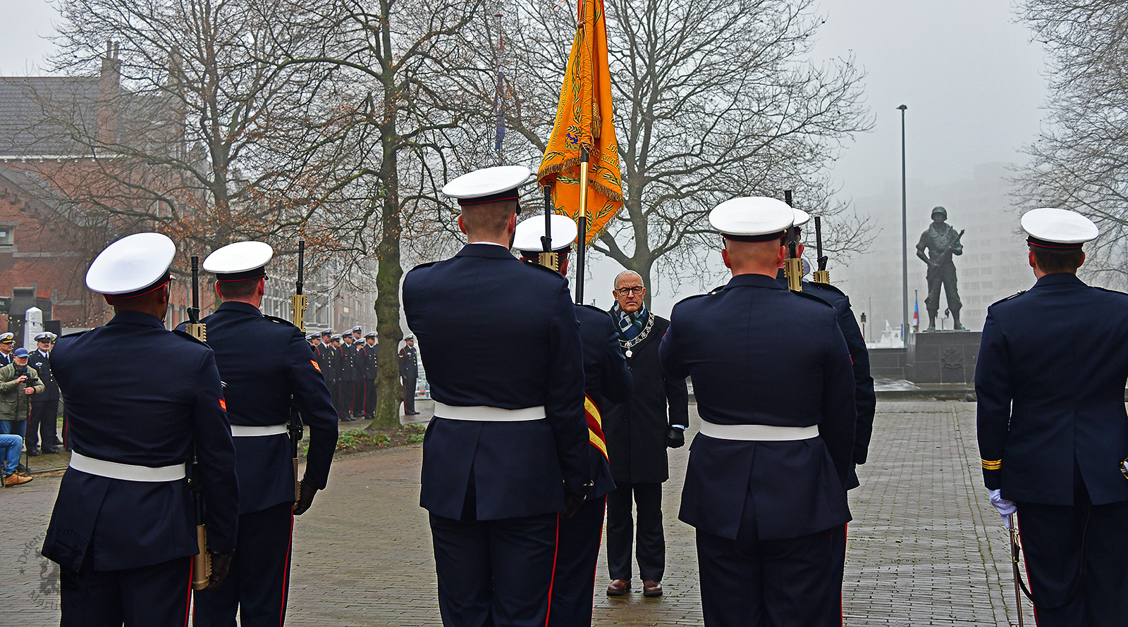 Herdenking Korps Mariniers Oostplein - DefensieFotografie