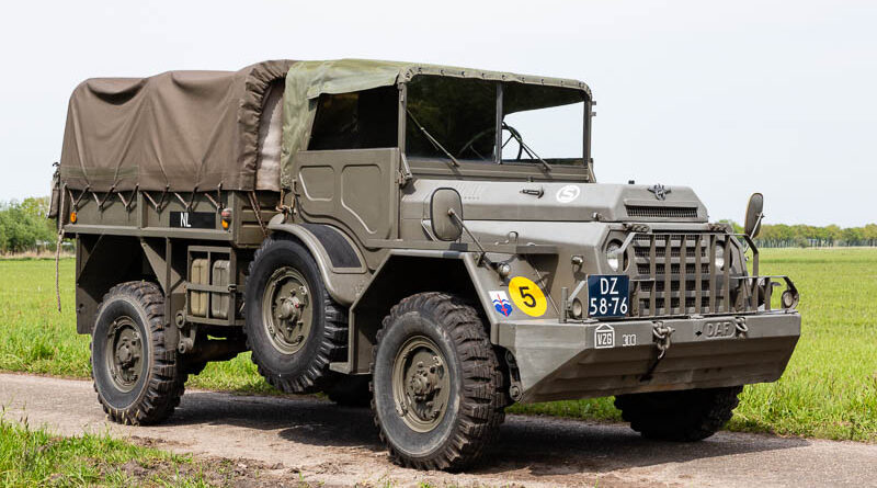 VERKOCHT: YA-126 eentonner - DefensieFotografie